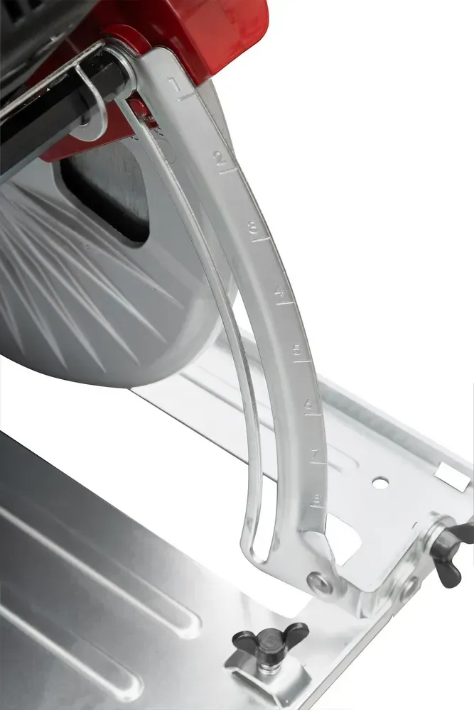 Пила дисковая Ravic RV-230 в комплекте с пильным диском - Ravic